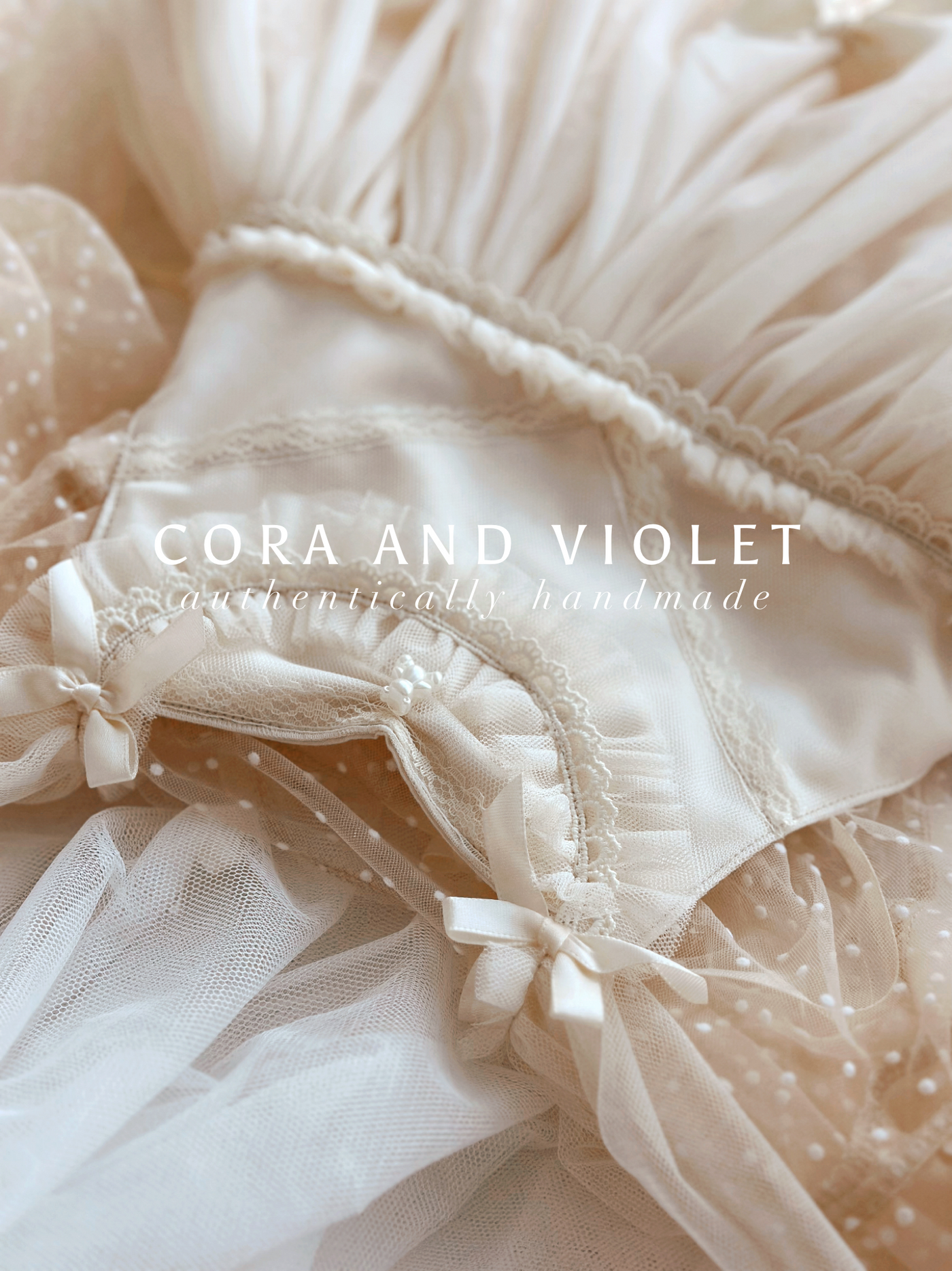 The Thea Bears and Bows Set – Cora and Violet