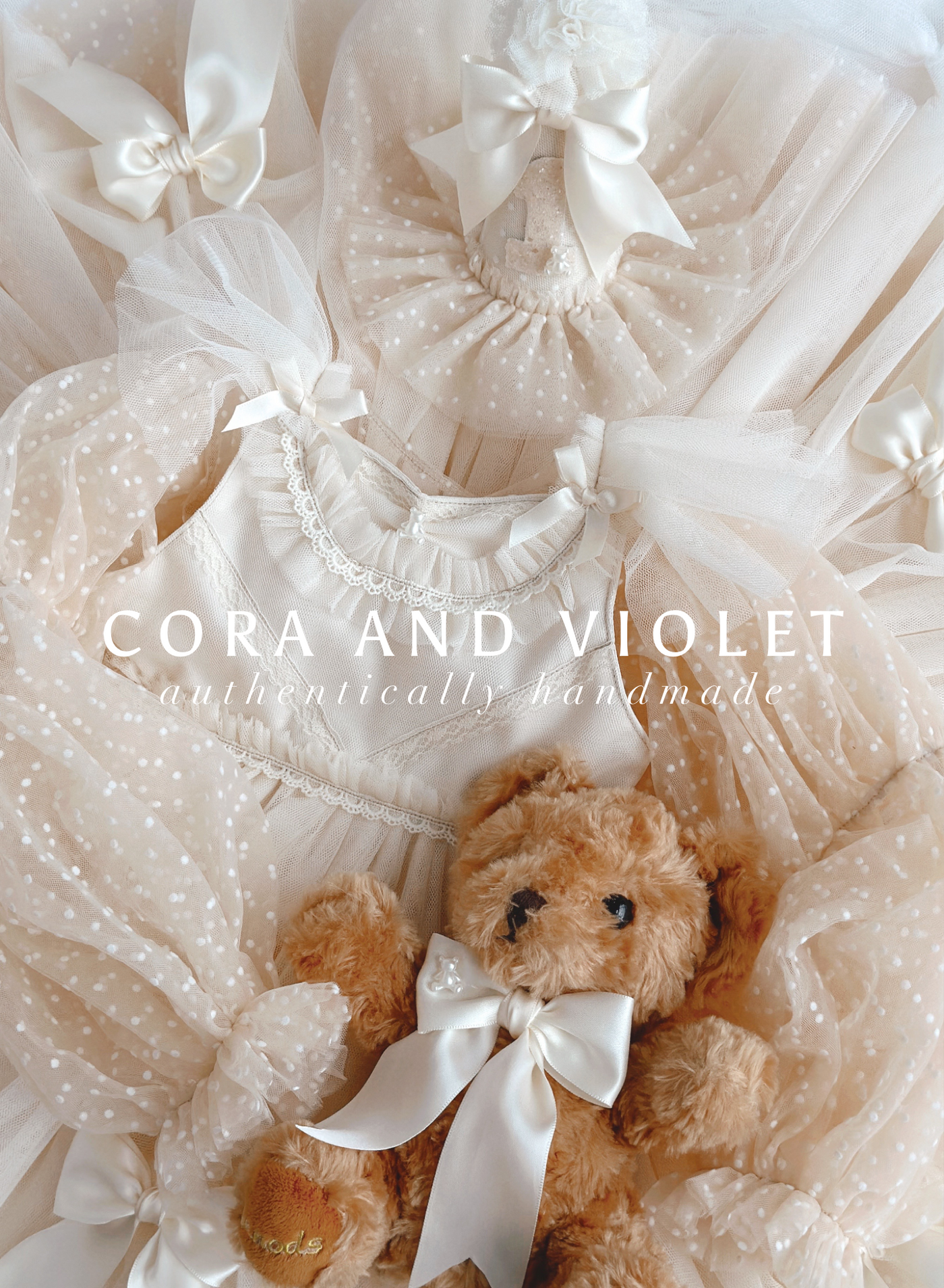 The Thea Bears and Bows Set – Cora and Violet